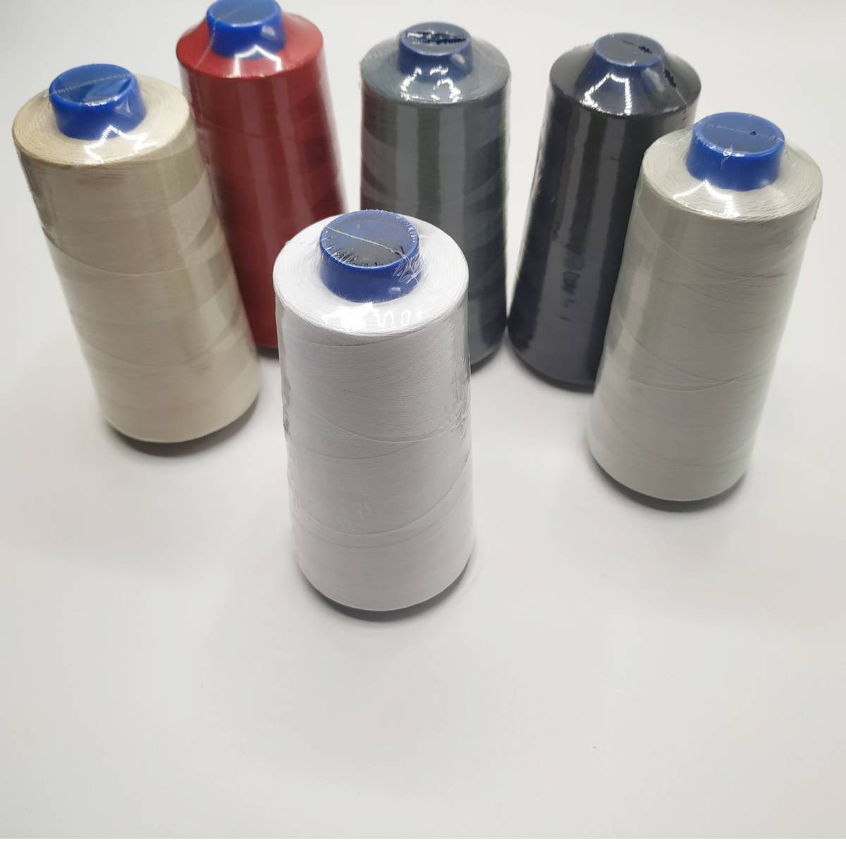 Fil à coudre 100% Polyester - Materiel et Fournitures pour les ...